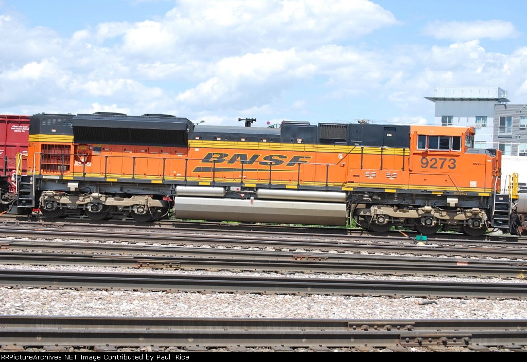 BNSF 9273